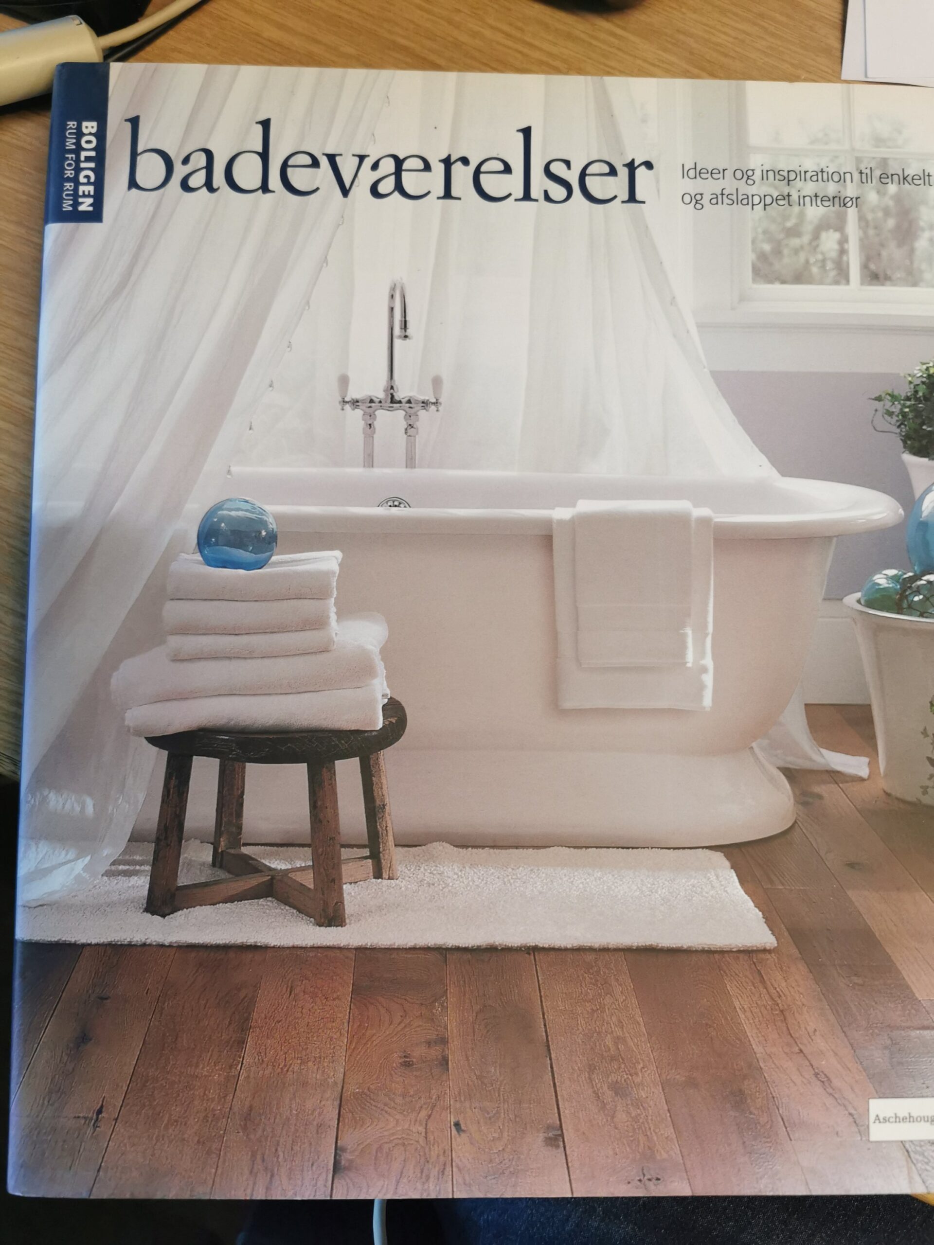 Weldon Owen: Badeværelser - Hobby-loppeshoppen.dk